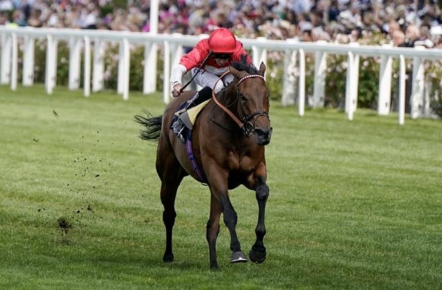 ローグミレニアムが重賞初制覇、G2デュークオブケンブリッジSで接戦制す | JRA-VAN World - 海外競馬情報サイト